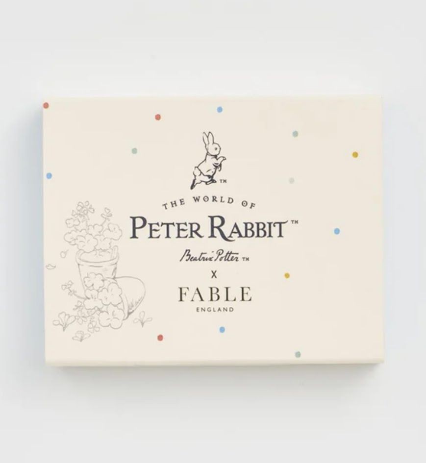 Fable - Peter Rabbit Flower Brooche - Suzie et Gus